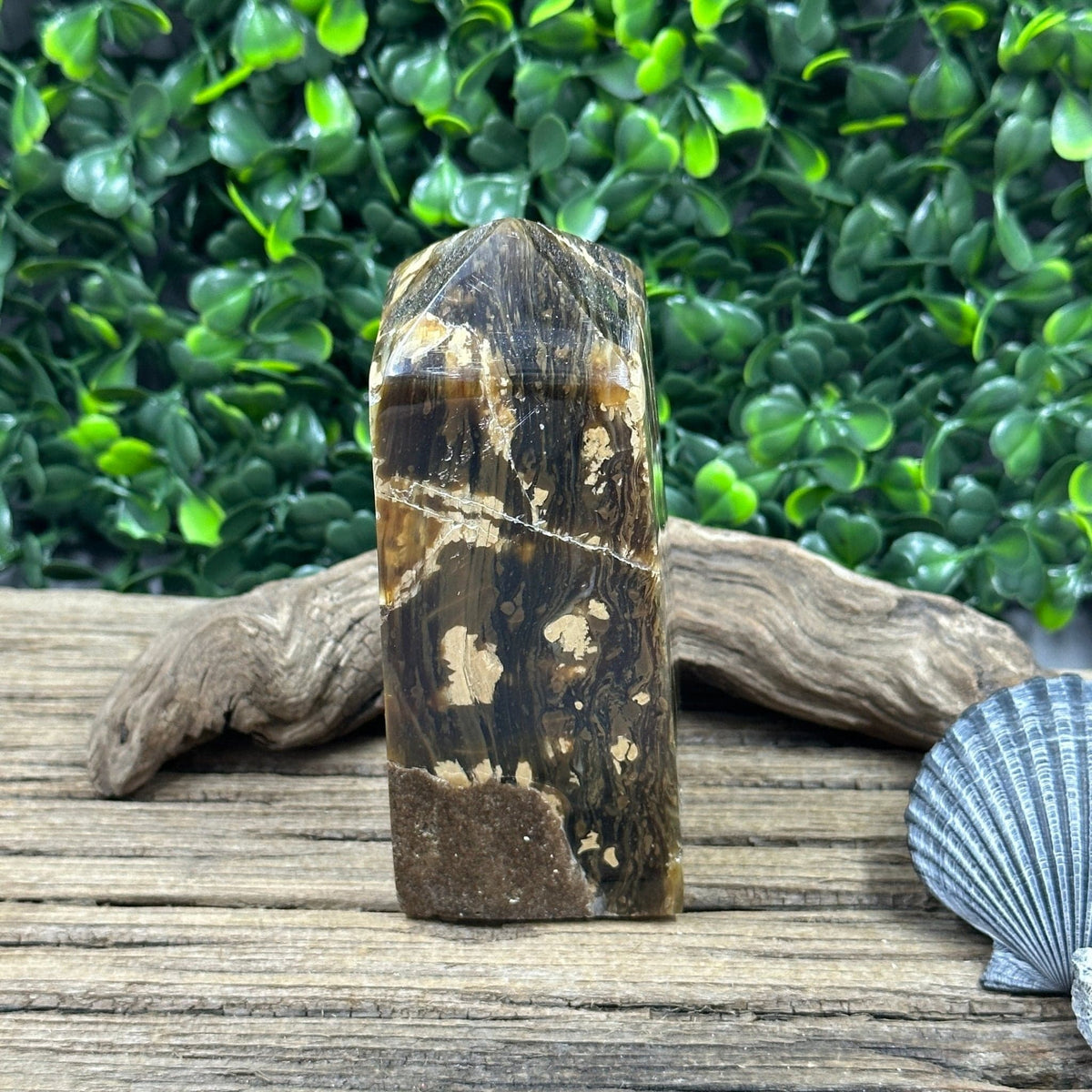 Sumatran Amber Tower – VAEL Designs